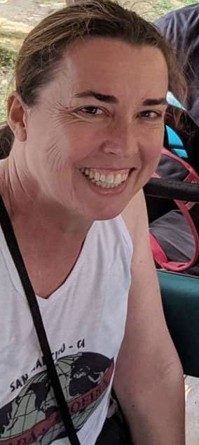 Michelle Sieling Graduada Tinta - ABADÁ-Capoeira San Francisco