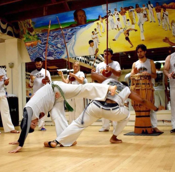 FREE BASICS CAPOEIRA - ABADÁ-Capoeira San Francisco